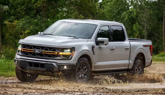 Nova Ford F-150 Tremor 2025 chega ao Brasil com motor V8, foco off-road e visual exclusivo - Heycar